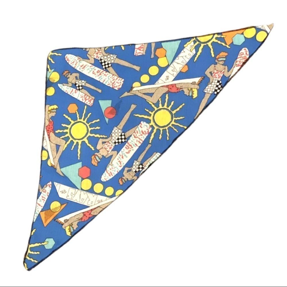 Rare Vintage 90’s Surfing Beach Scene Blue Yellow Sum… - Gem